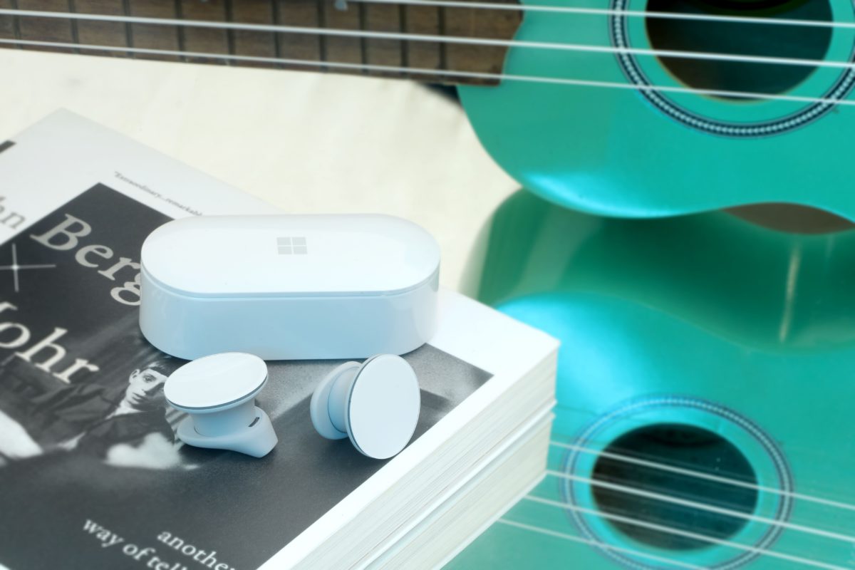 寓工作於娛樂 Microsoft Surface Earbuds - PCM