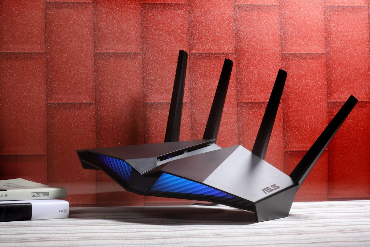 RGB 電競新貴 ASUS RT-AX82U - PCM
