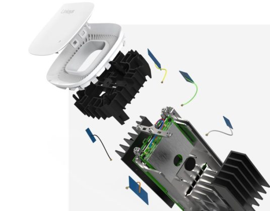 Linksys Velop Pro 7 10G 實測！Wi-Fi 7 x 10G WAN 極速新力軍！ - PCM