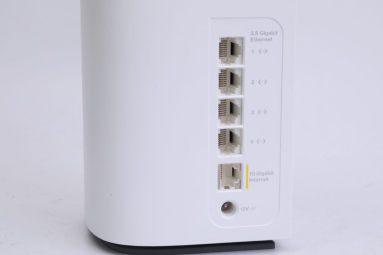 Linksys Velop Pro 7 10G 實測！Wi-Fi 7 x 10G WAN 極速新力軍！ - PCM
