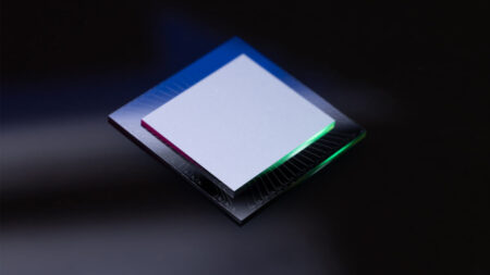 AWS 全新量子運算晶片 Ocelot 採用擴展架構減少糾錯成本 90% - PCM