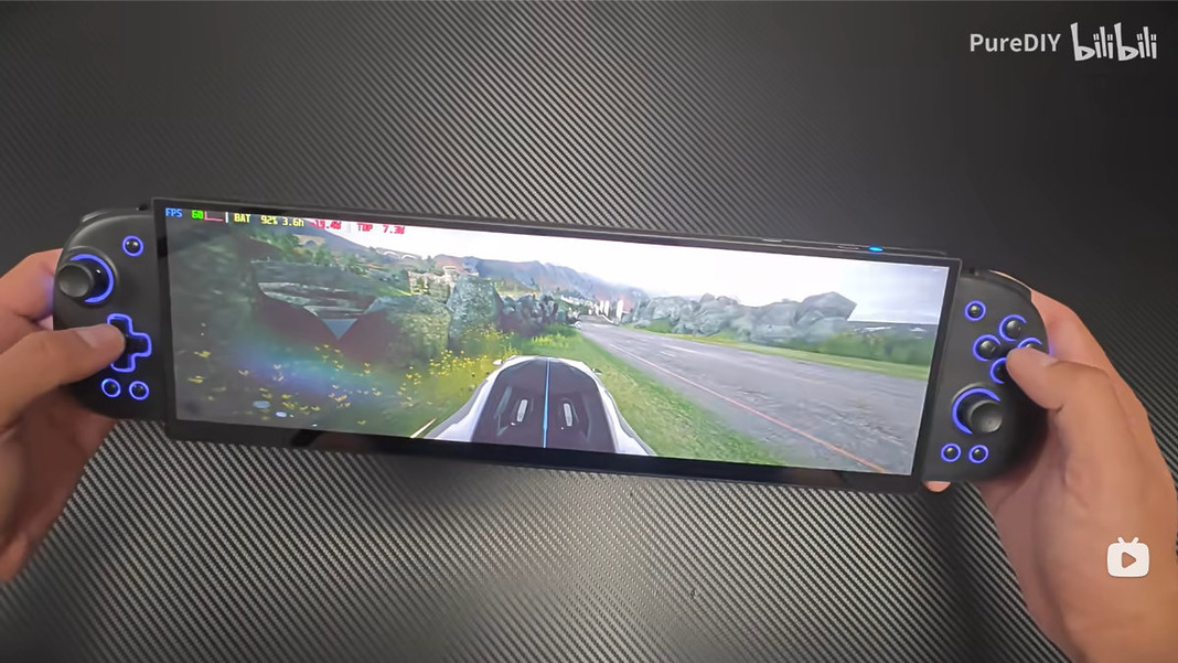 32:9 屏幕超長掌機？中國玩家自製賽車 Game 神器 - PCM